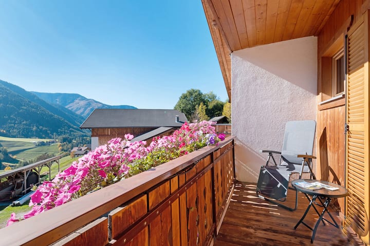 Veltierhof Doppelzimmer 8 - Urtijëi