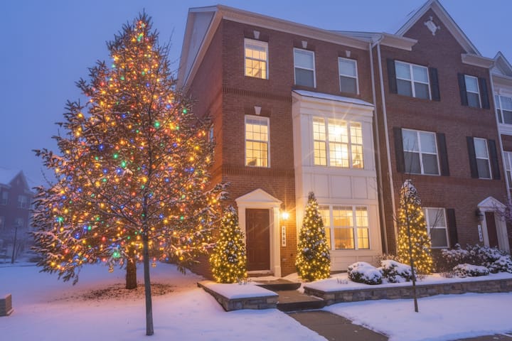 Upscale, Central & Cozy Th+ Families & Pets> Parks - Columbia, MD