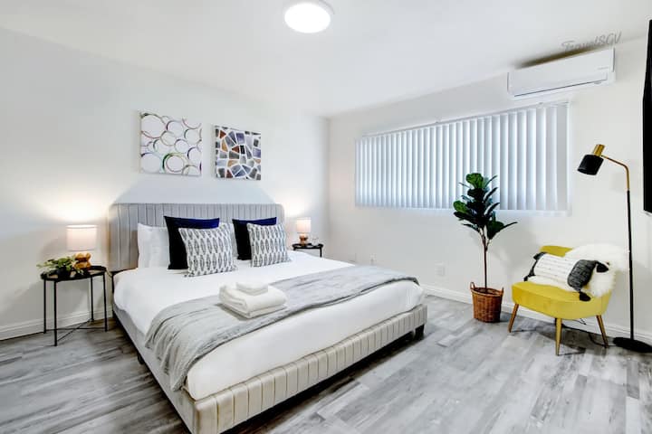 Quaint 2br Home + Parking + Near Dtla #Travelsgv - Alhambra, CA