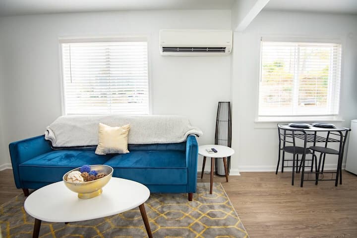 Vulcan’s 4 Combo - 4 Units/king Beds/wifi/pets - Homewood, AL