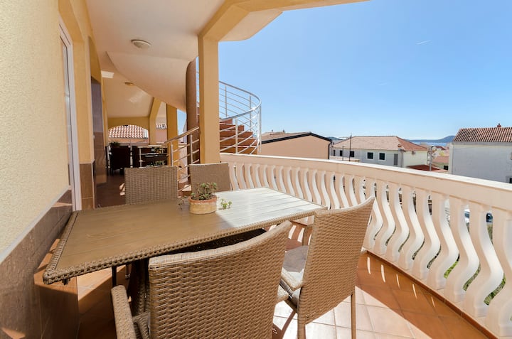 Appartement Ani (110241-a3) - Vodice
