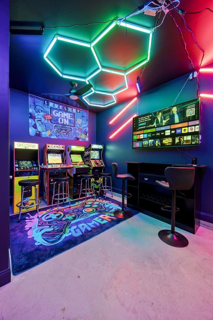 New! Ocean Views Themed Room & Arcadefun Sleeps 12 - Myrtle Beach, SC