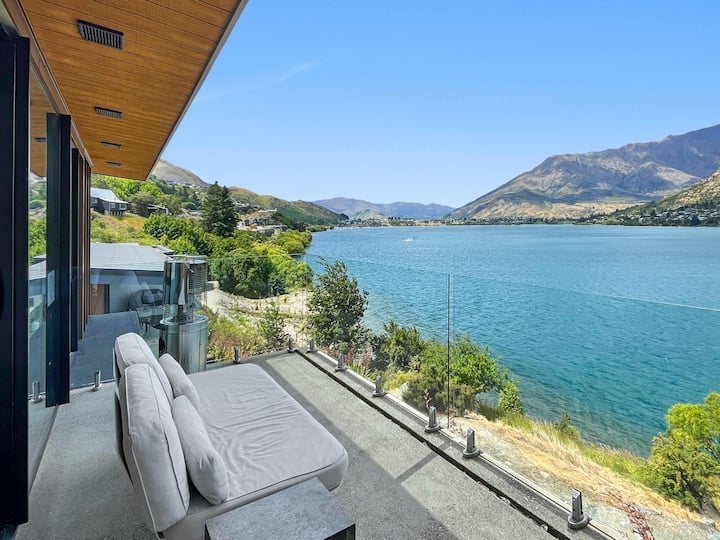 Lakeside Diamond, Modern Luxury Apartment - Queenstown