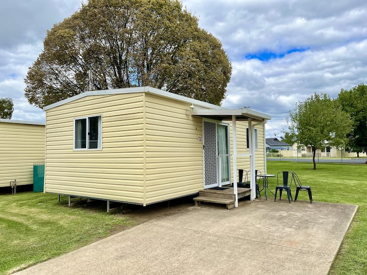 Family Cabin - Cootamundra