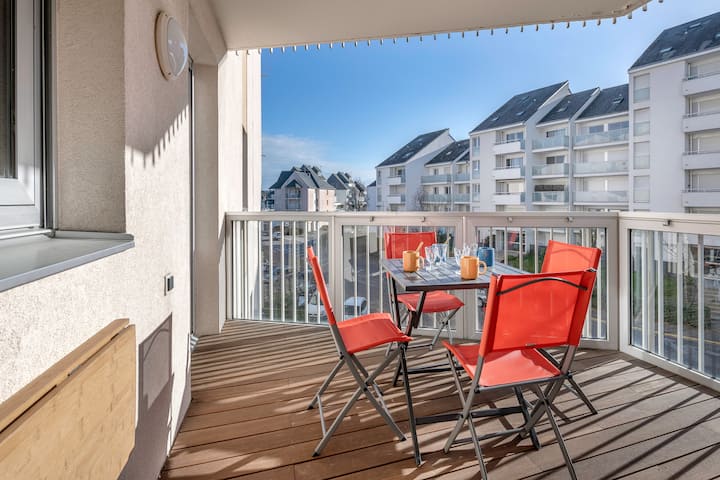 Appartement Pour 4 Au Pouliguen, Avec Terrasse - Le Pouliguen