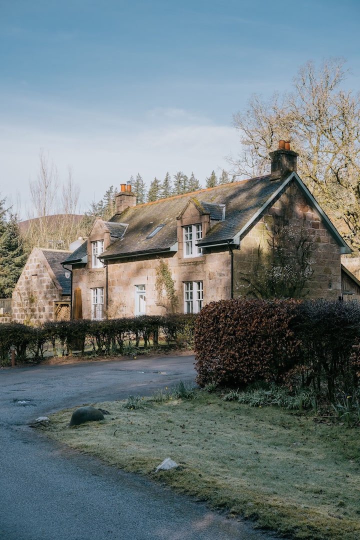 Gamekeeper's Cottage - Exclusive Use - Aboyne