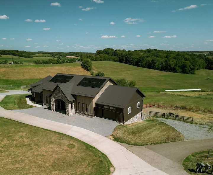 Millhart Family Lodge & Rec Center - Dundee, OH