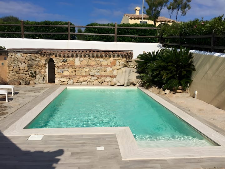 Villa Aurora Con Piscina Privata - Stintino
