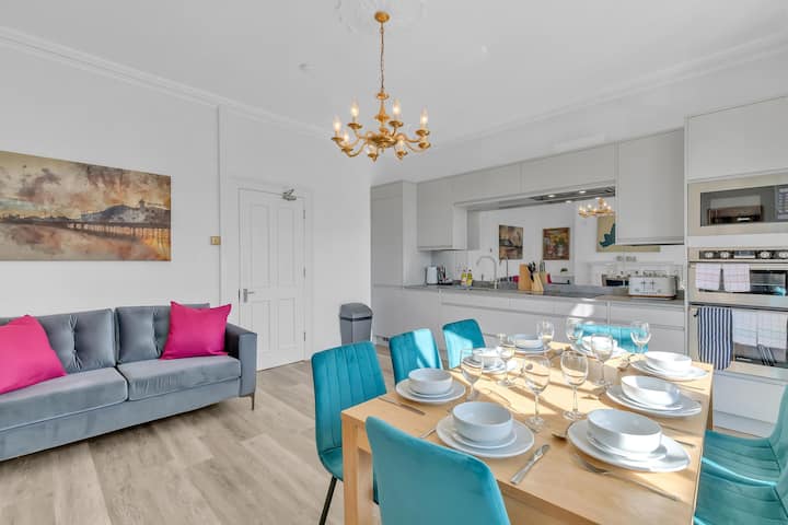 City Chic Townhouse | By My Getaways - Brighton