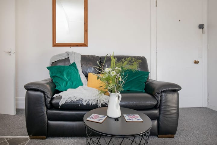 Holiday Apartment, Close To Paignton Beach - Totnes