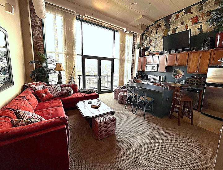 Downtown Waterfront Condo-2bdr/2bth - Sandusky, OH