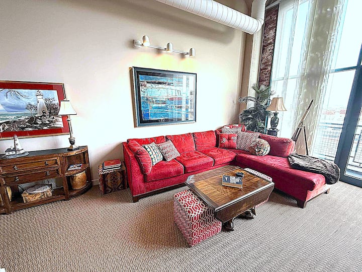 Downtown Waterfront Condo-2bdr/2bth - Sandusky