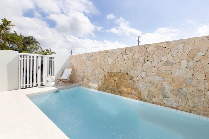 Bluebird Villa In Bokarina - 300m To The Beach - Sunshine Coast