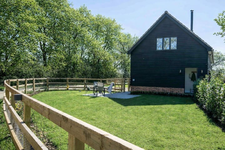 Barney's Barn - Suffolk