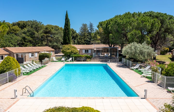 Maison En Pierres T3 Dans Résidence De Tourisme - L'Isle-sur-la-Sorgue