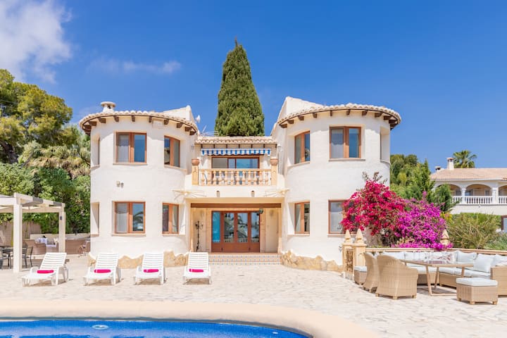 Pia - Moraira