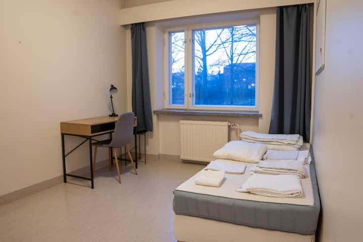 Comfortable And Affordable Accommodation In A Dorm - Espoo