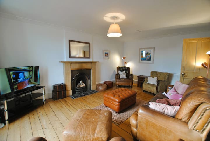 Buttercup House- Spacious Coastal Home - Crail