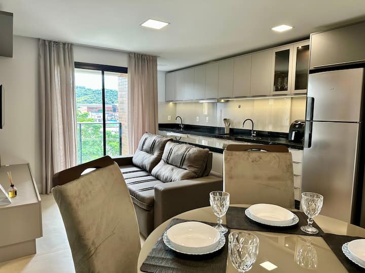 Lindo Apto Prox. Shopping E Aventura Jurássica - Balneario Camboriú