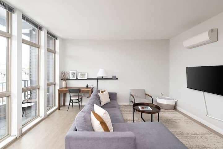 Flexhome Walker's Point 1br Q2 - Milwaukee, WI