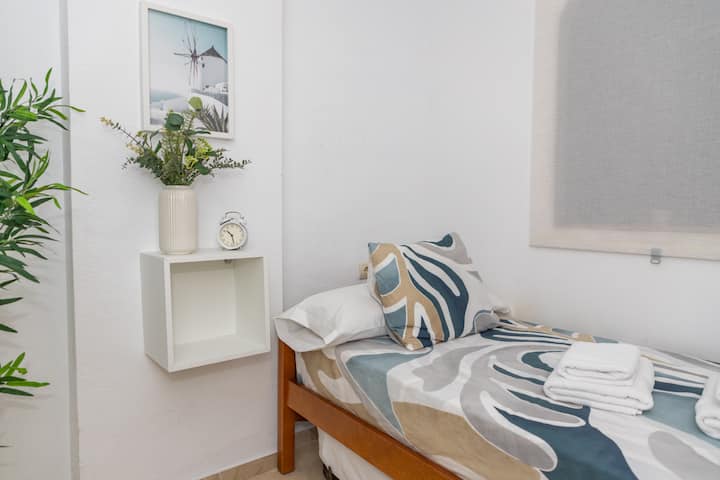 Escapada Junto Al Mar Con Vistas Y Piscina - Benalmádena