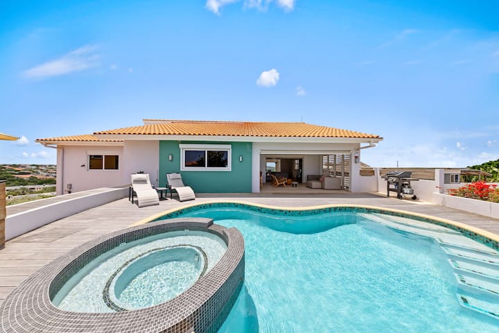 Dream View Villa - Near Mambo - Private Pool - Curaçao