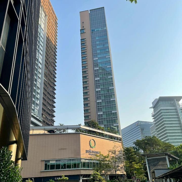 Blissfully Relaxing Deluxe Room - Jurong East