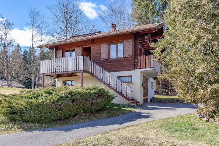 Gîte - Les Pessettes - Vue Montagne - Clairvaux-les-Lacs