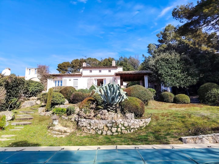 Maison Avec Piscine Proche Du Golf Benakey - Juan-les-Pins