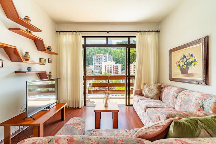 Lindo Apto No Centro De Serra Negra - Serra Negra