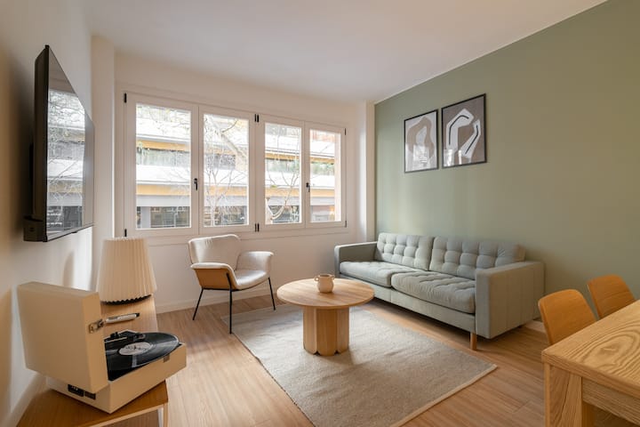 L’eixample | Wi-fi Haut Débit | Tv| Cuisine - Barcelona