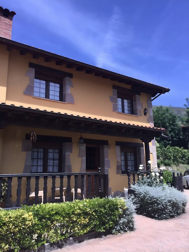 Los Avellanos Casa 2 - San Vicente de la Barquera