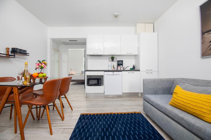 Stylish 1br Suite Near Lincoln Rd - South Beach, FL