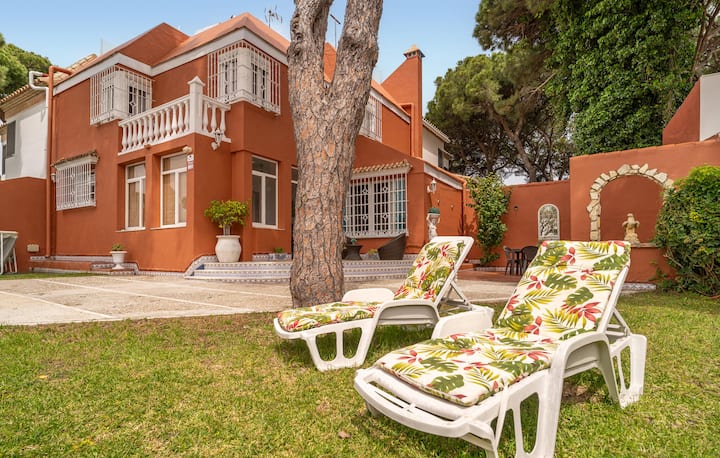 Stunning Home In Chiclana De La Fronter - Conil de la Frontera