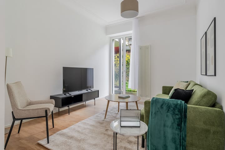 Blueground | Wollishofen, Balcony & W/d, Nr Park - Zurich