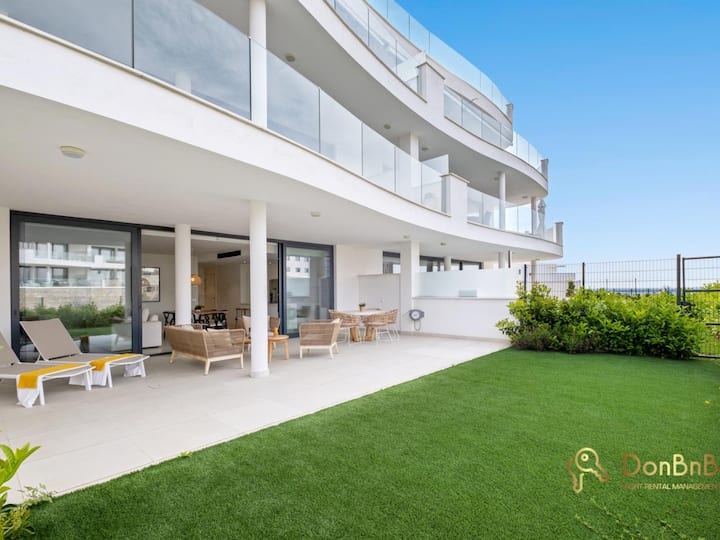 Lovely Fuengirola Garden Flat - Fuengirola