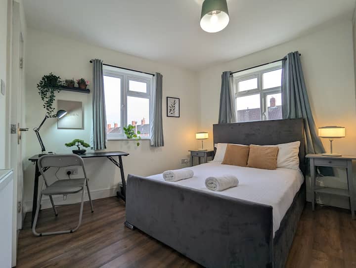 5 Ensuite Bedroom House Near Centre Free Parking - Yorkshire