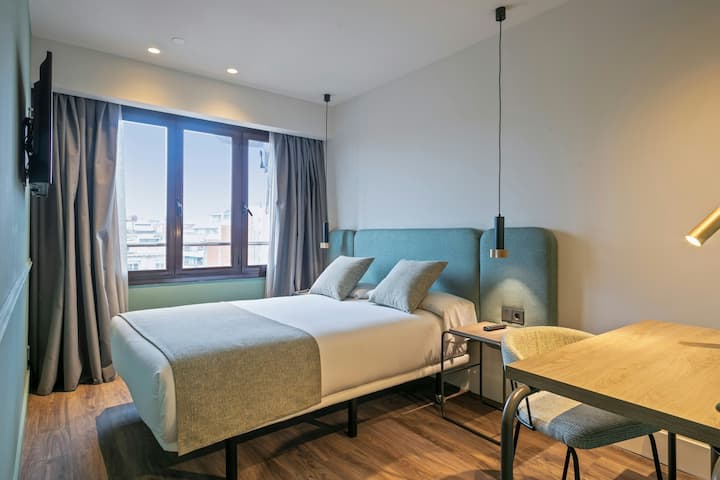 Hotel Via Augusta Single Room Bed Of  135 Cm - Barcelona