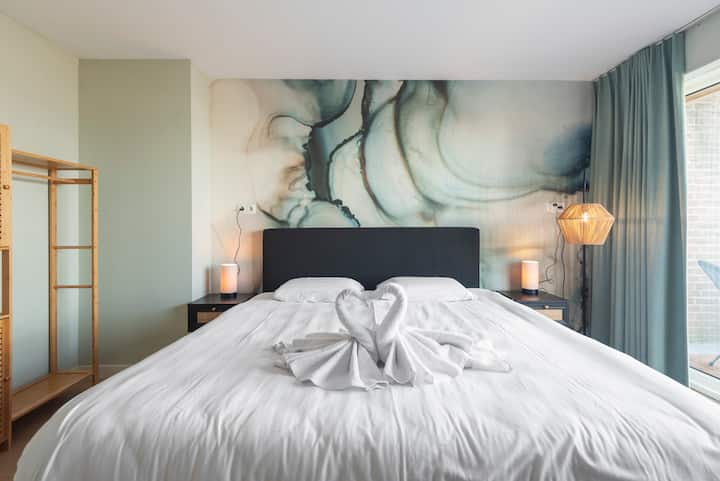 Coastal Inn - Private Room Balcony - Zandvoort