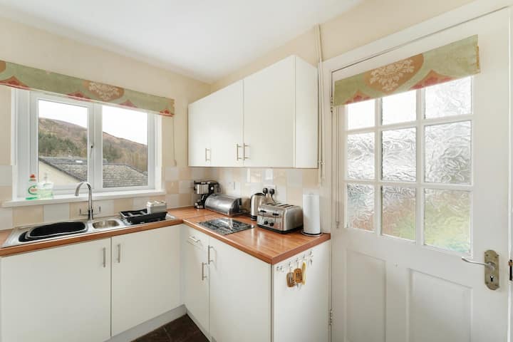 Burnmoor, Keswick, Sleeps 6, Dog Friendly - Keswick