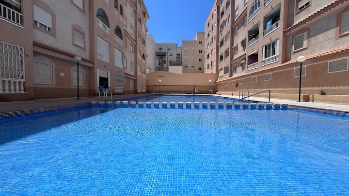 Charmant Appartement Avec Piscine à 500 M De La - Torrevieja