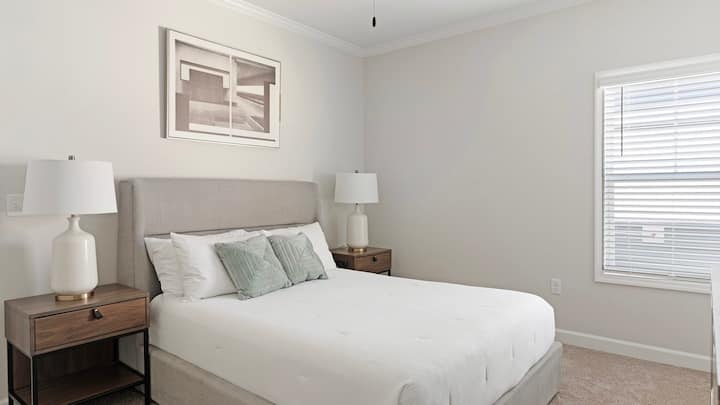 Modern 2bd Cottages Near Huntsville’s Best Spots - Huntsville, AL