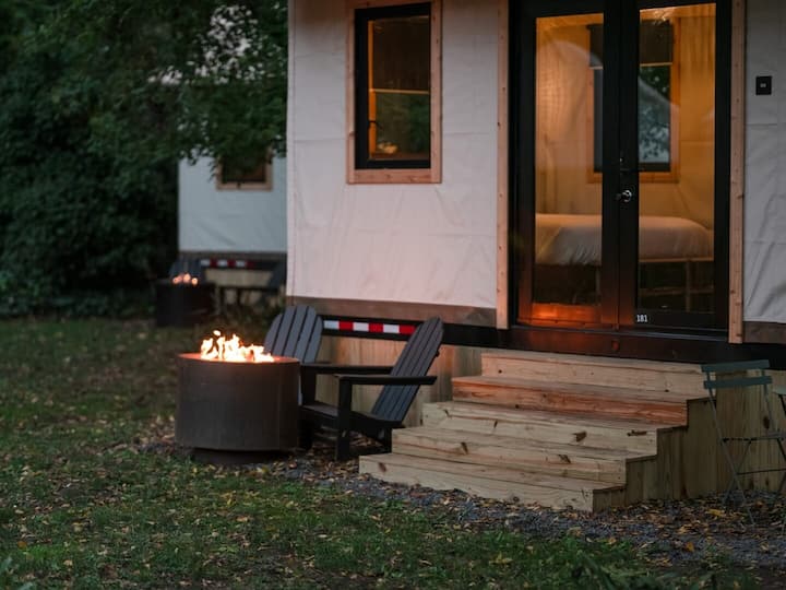 Glamping Queen W/ Private Bath, Firepit! - Guerneville, CA