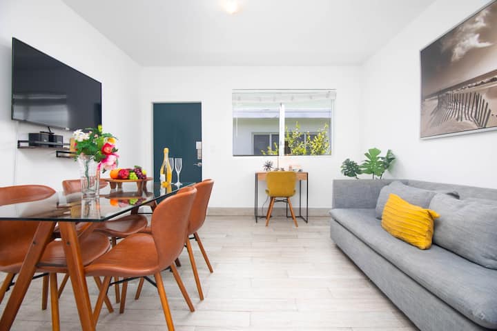 Modern 2br Suite In South Beach - South Beach, FL