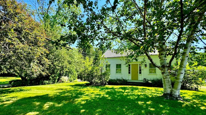 Beauchamp Cottage, Near Rockport Harbor And A Golf - Rockland, ME
