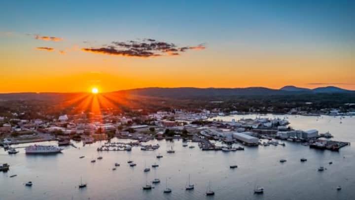 Rockland Central, Downtown Walk To Everything! - Rockland, ME