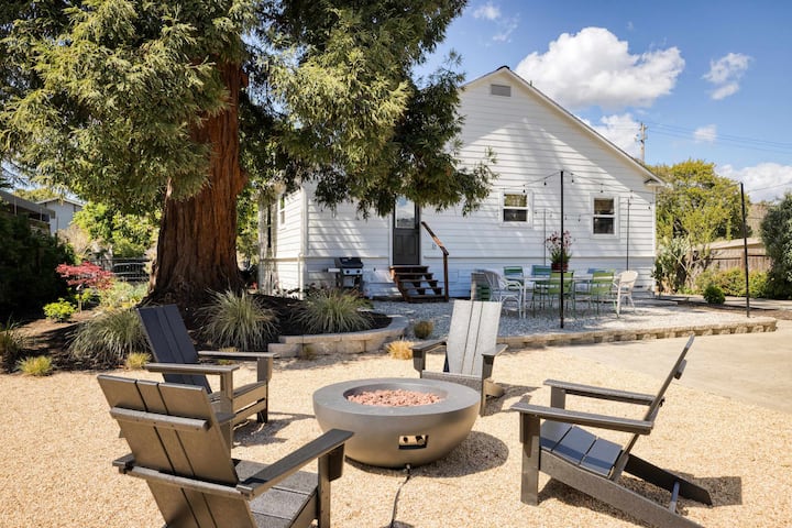Stylish Napa Home With Private Yard & Fire Pit - Napa, CA