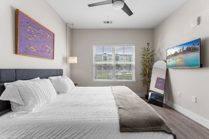 King Bed Apt Pets Allowed Top Amenities Near Parks - Orlando