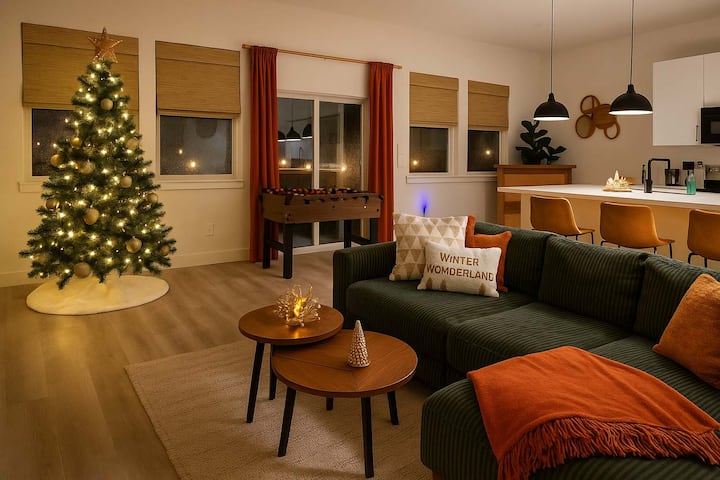 Romanticdome+hottub+pingpong+foosball+minbillard - Dallas, TX