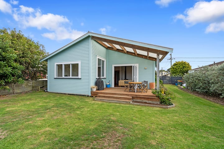 Serene Stay - Fitzroy Holiday Home - New Plymouth